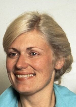 Ros Kelly Facts for Kids