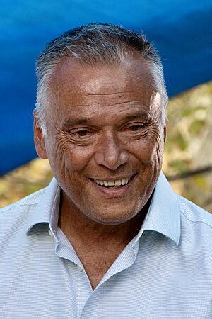 Stan Grant (journalist) Facts for Kids