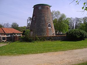 Blakeney Windmill Facts for Kids
