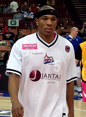 Darnell Hinson Facts for Kids