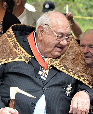 Hector Busby Facts for Kids