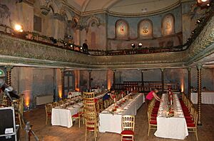 Music hall Facts for Kids