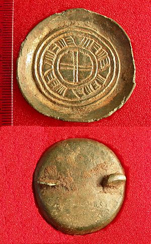 Anglo-Saxon brooches Facts for Kids