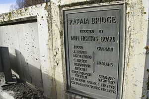 Rakaia Bridge Facts for Kids
