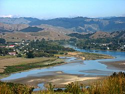 Tolaga Bay Facts for Kids
