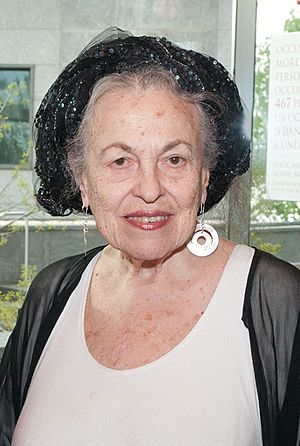 Helène Aylon Facts for Kids