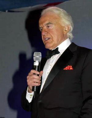 Jack Valenti Facts for Kids