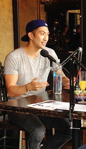 Ronnie Woo Facts for Kids