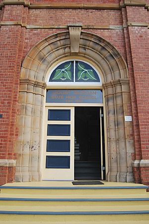 Mount Morgan State High School Facts for Kids