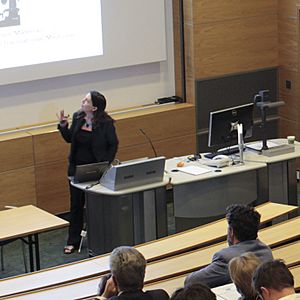 Molly Stevens Facts for Kids