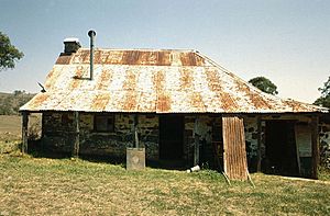 Stonehouse, Moore Facts for Kids