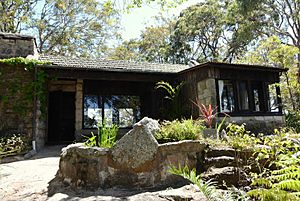 Hy Brasil, Avalon Beach Facts for Kids