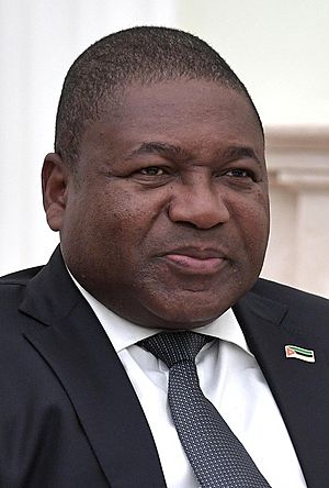 Filipe Nyusi Facts for Kids