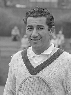 Luis Ayala (tennis) Facts for Kids