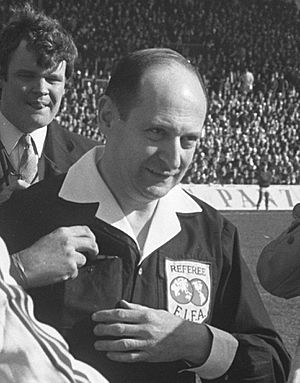 Roger Machin Facts for Kids
