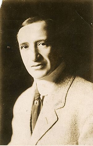 Lew Fields Facts for Kids