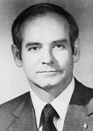 Robert D. Ray Facts for Kids