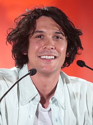 Bob Morley Facts for Kids