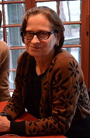 Lydia Davis Facts for Kids