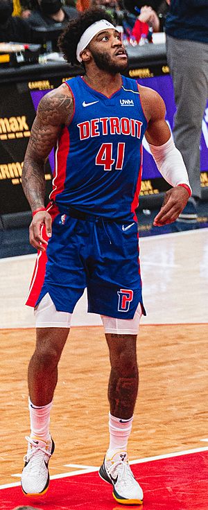 Saddiq Bey Facts for Kids