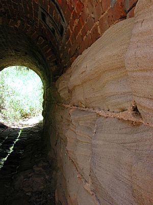 Sandstone Railway Culvert, North Ipswich Facts for Kids