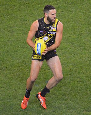 Shane Edwards Facts for Kids