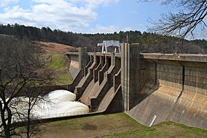 Nimrod Lake Facts for Kids