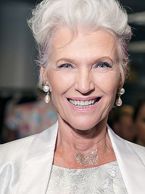 Maye Musk Facts for Kids