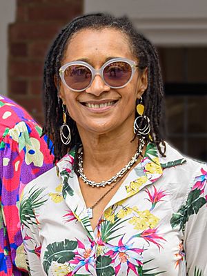 Suzanne Packer Facts for Kids